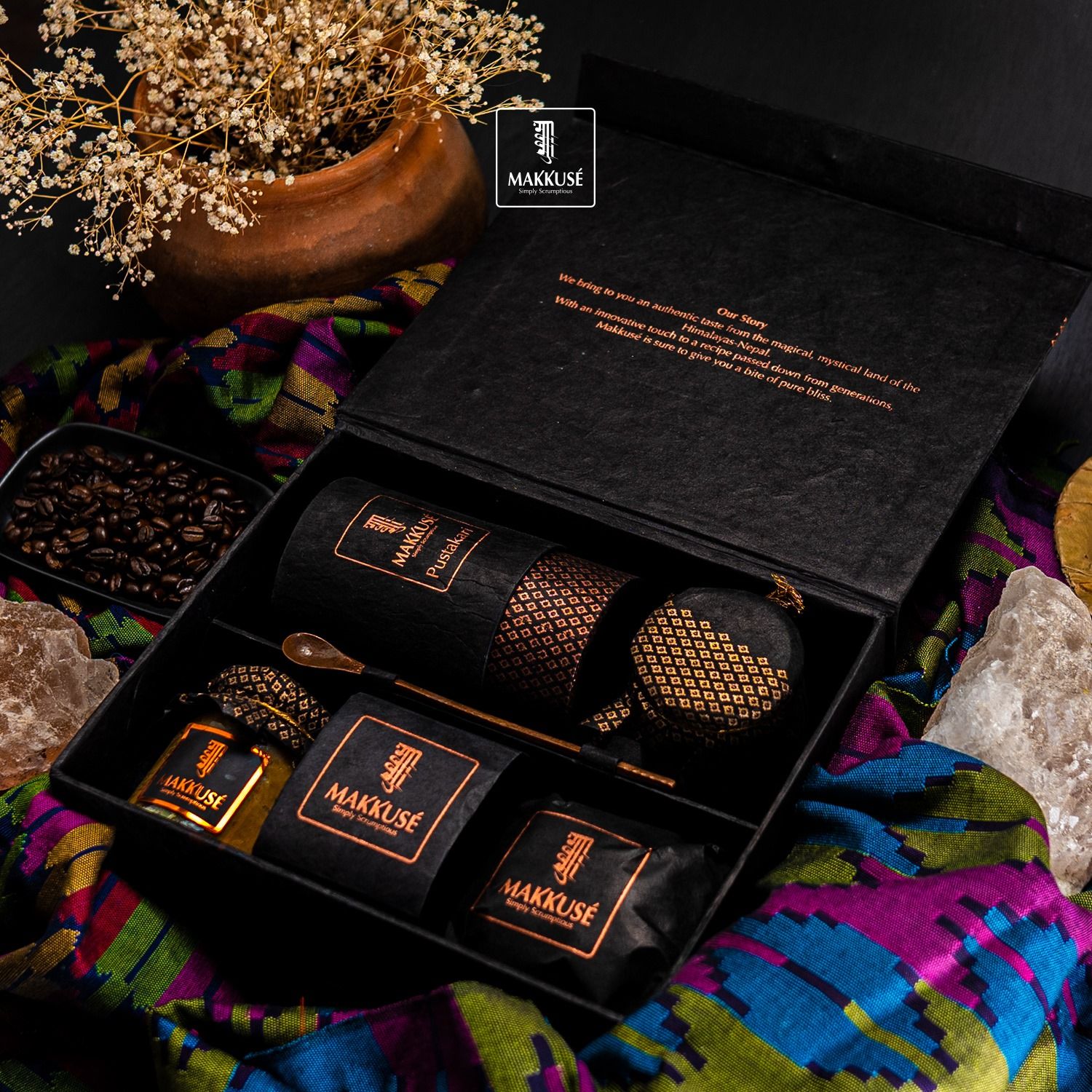 Makkuse Luxury Box